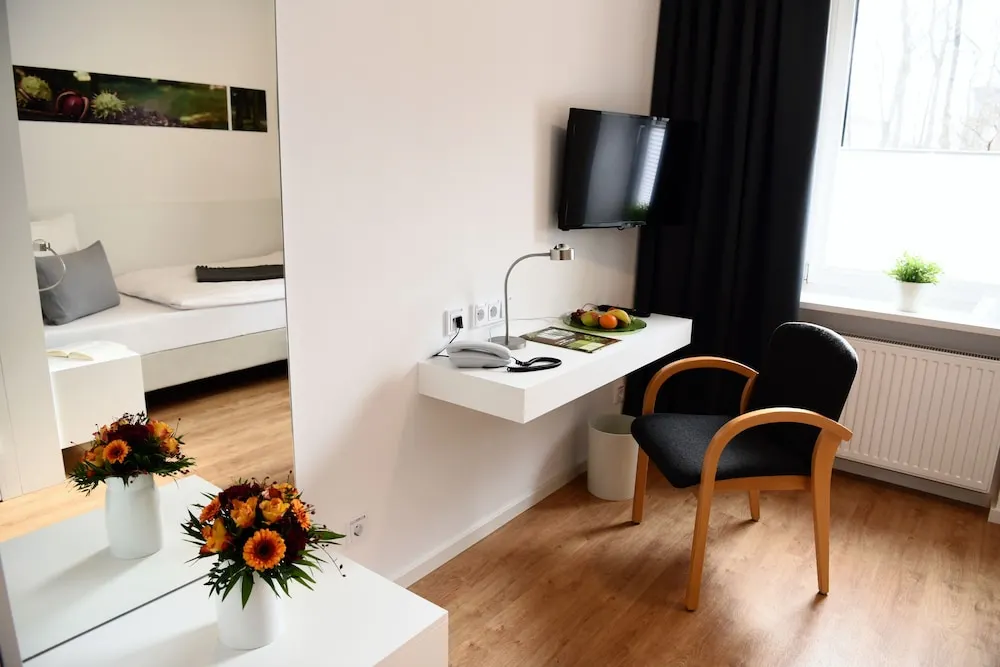 Hotel Am Alten Park - Augsburg