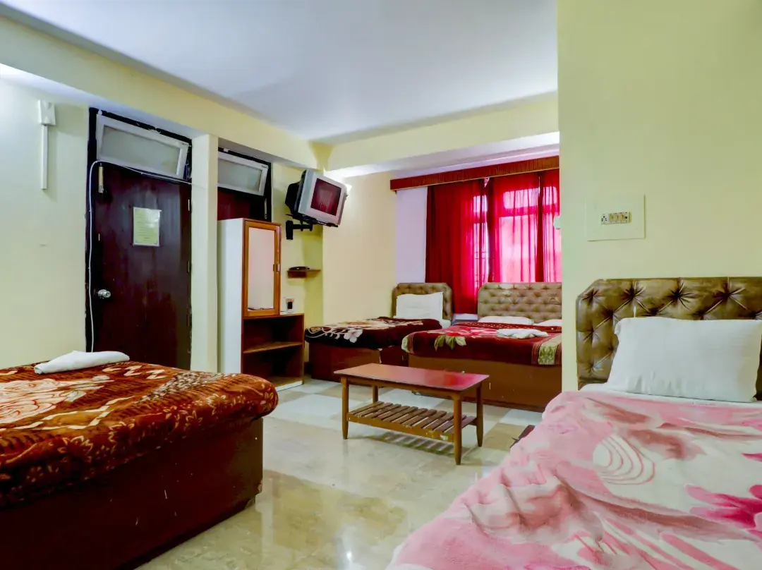 Goroomgo Jain Group Potala Gangtok - Sikkim