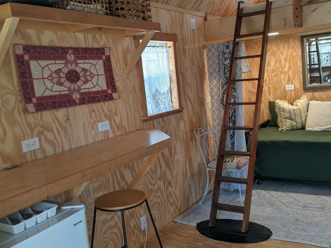 Tiny House Boho Cabin - North Florida Lake Retreat - Hawthorne, FL