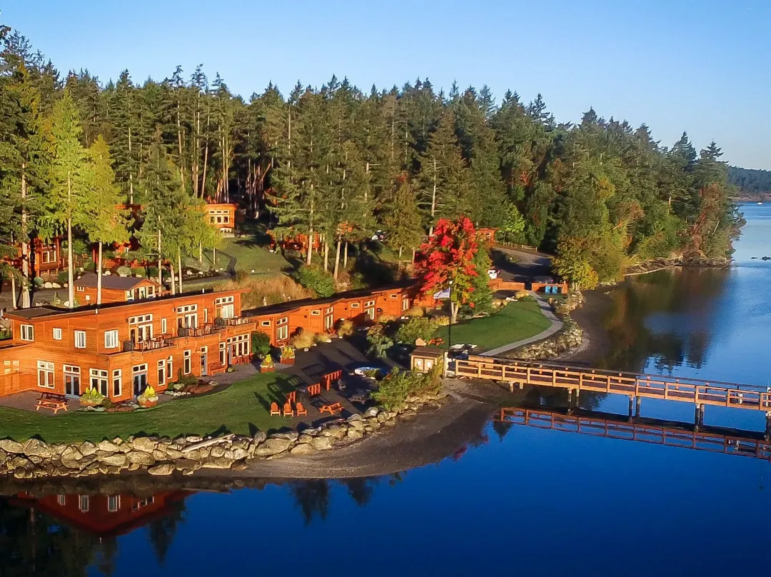 Snug Harbor Resort And Marina - Vancouver Island