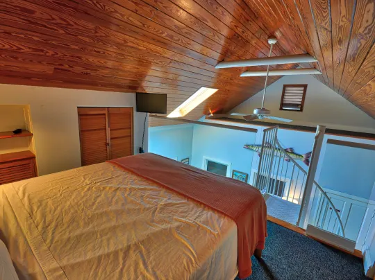 Charming Cottages With Pool And Tropical Breezes - Unique Retreat - Key West, FL