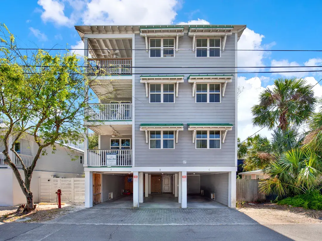 Heated Pool Access And Nautical Decor - Charming Island Retreat - Tybee Island, GA