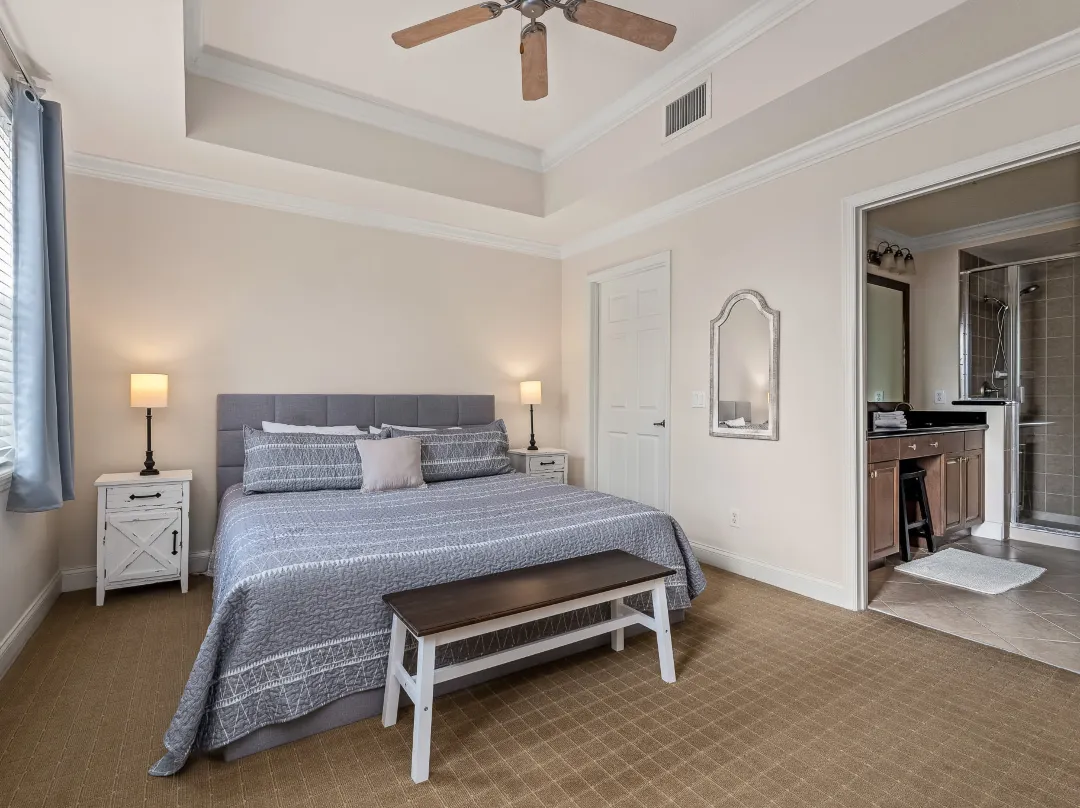 Oversized Balcony And Stunning Golf Course Views - Luxurious Retreat - Davenport, FL