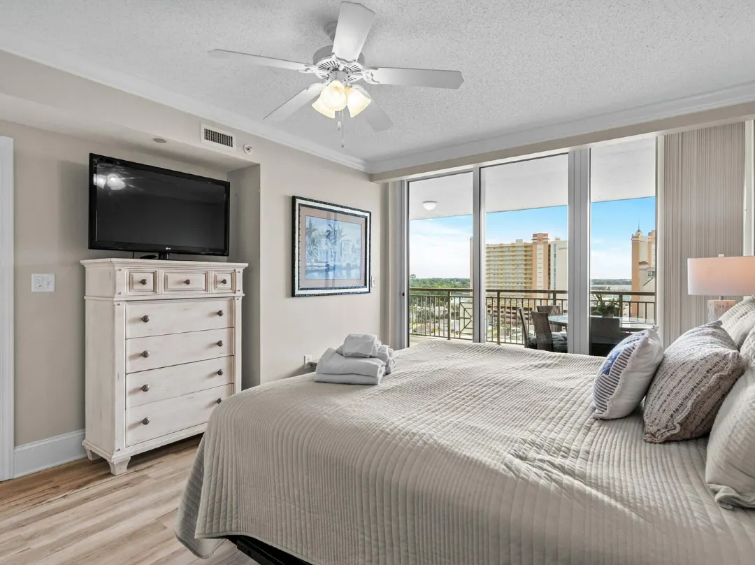 Ocean View And Indoor Pool With Lazy River - Luxurious Coastal Haven - Little River, SC