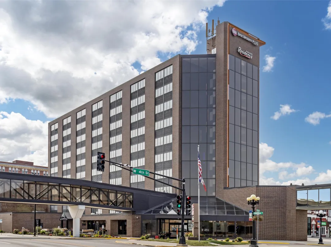 Executive Residency By Best Western Waterloo  Cedar Falls - Waterloo, IA