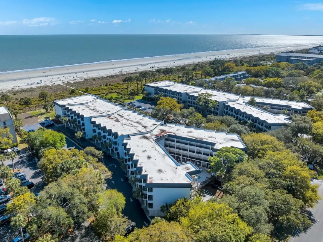Ocean Views And Beach Access - Stunning Coastal Sanctuary - Hilton Head Island