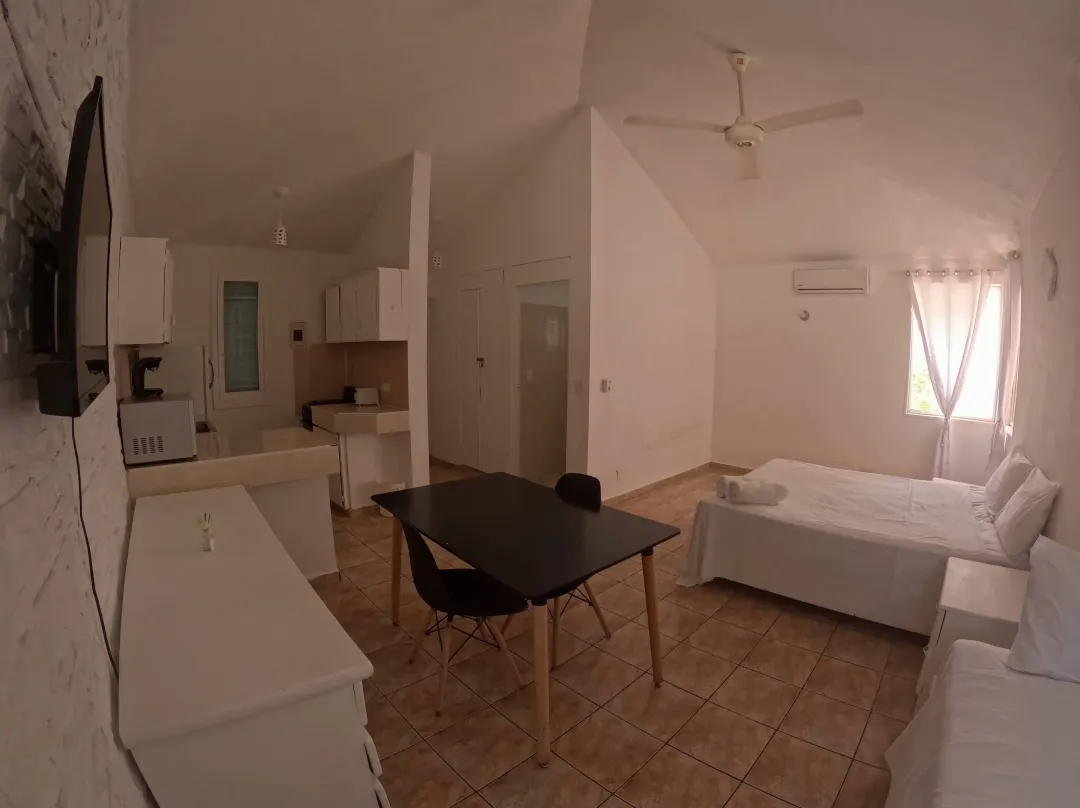 Condominio Con Balcón Y 2 Habitaciones En El Corazón De Sosua - Dominican Republic