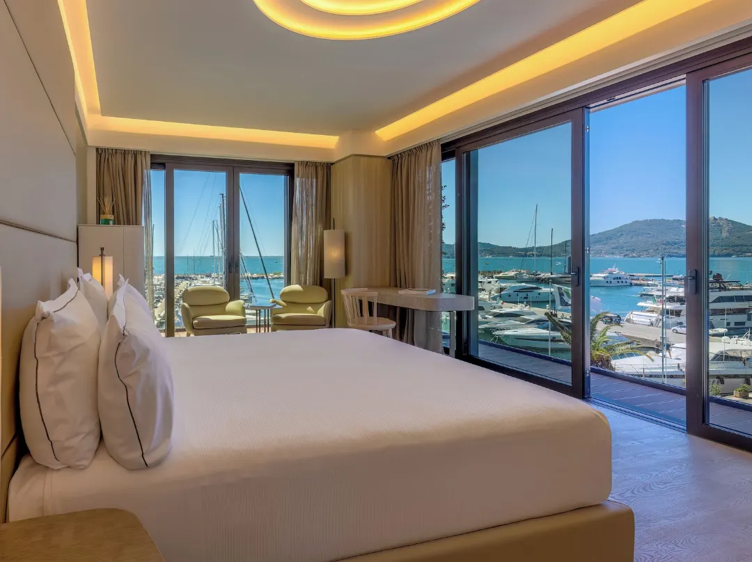 Porto Lotti Suite Hotel - La Spezia