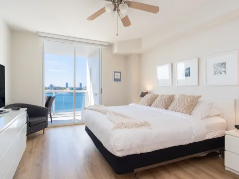 Golden Bay 602 - Aventura, FL