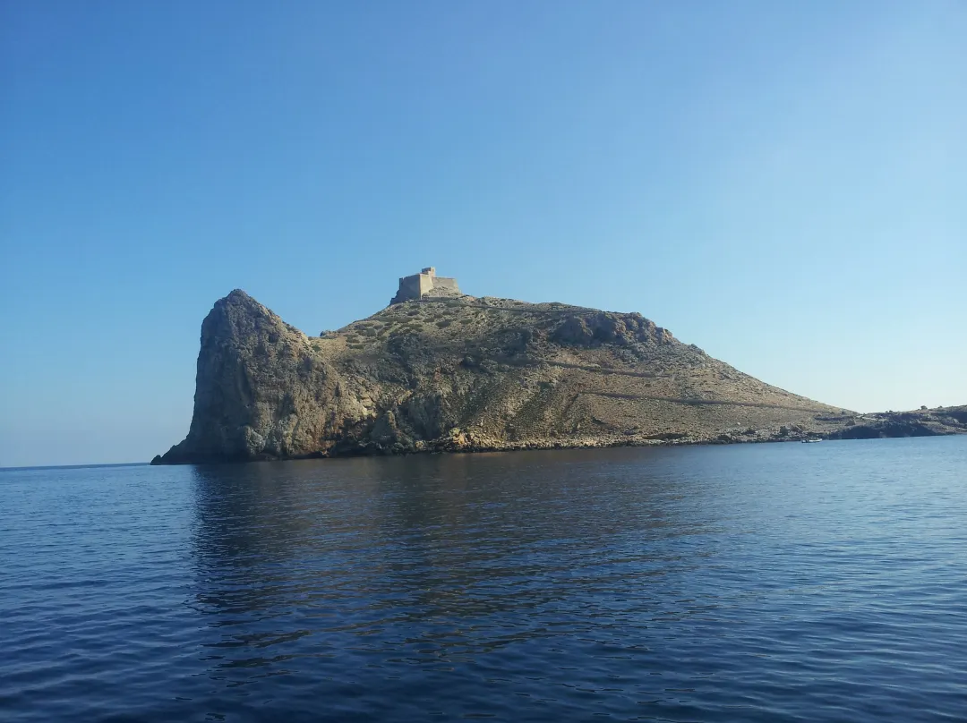 Liveaboard & Diving Safari - Aegadian Islands Tour - Trapani, Italia