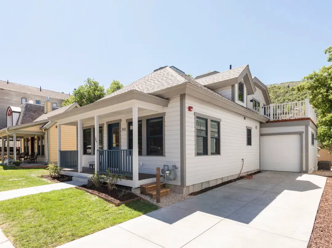 Spacious Home With Private Hot Tub And Game Room - Stylish Retreat - Park City, UT