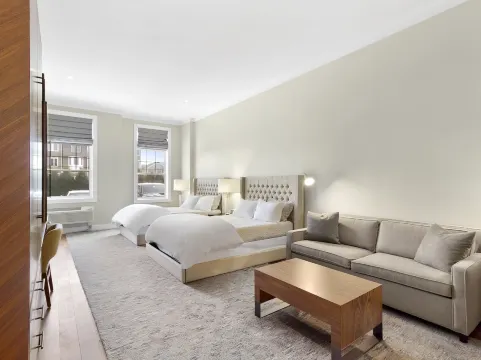 The Vanderbilt Hotel Suites - Port Washington, NY