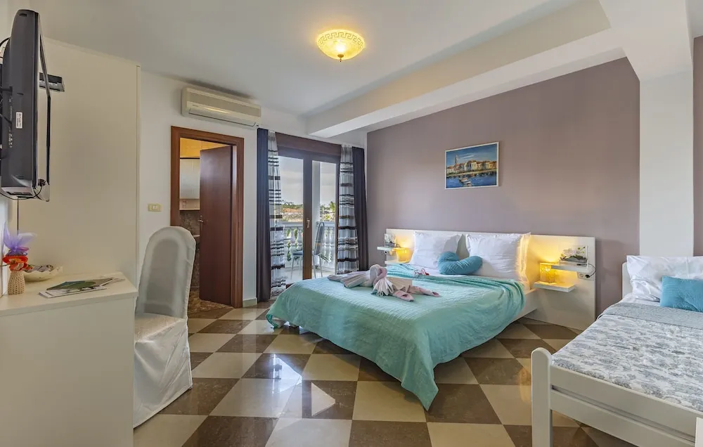 Villa San Rocco Bed & Breakfast - Premantura