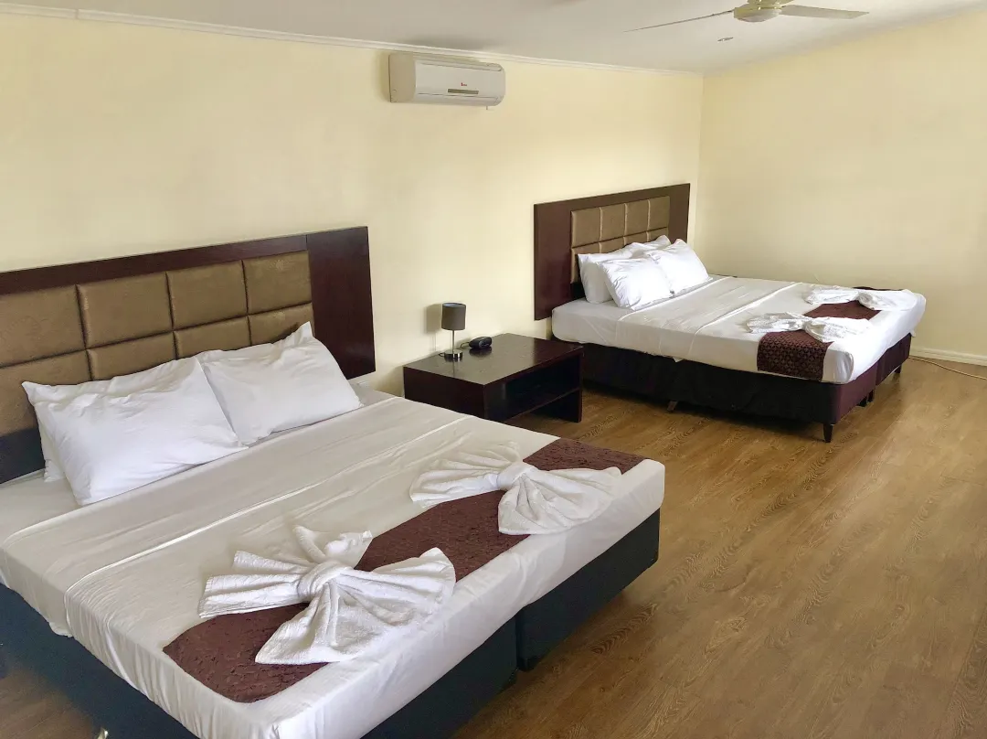 The White House Hotel - Samoa