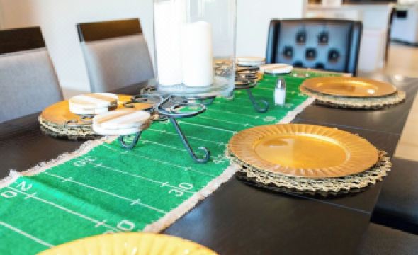 Beautiful country home close to Purdue U.Campfires,screened gazebo for ...