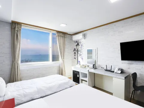 Blue Motel - Incheon