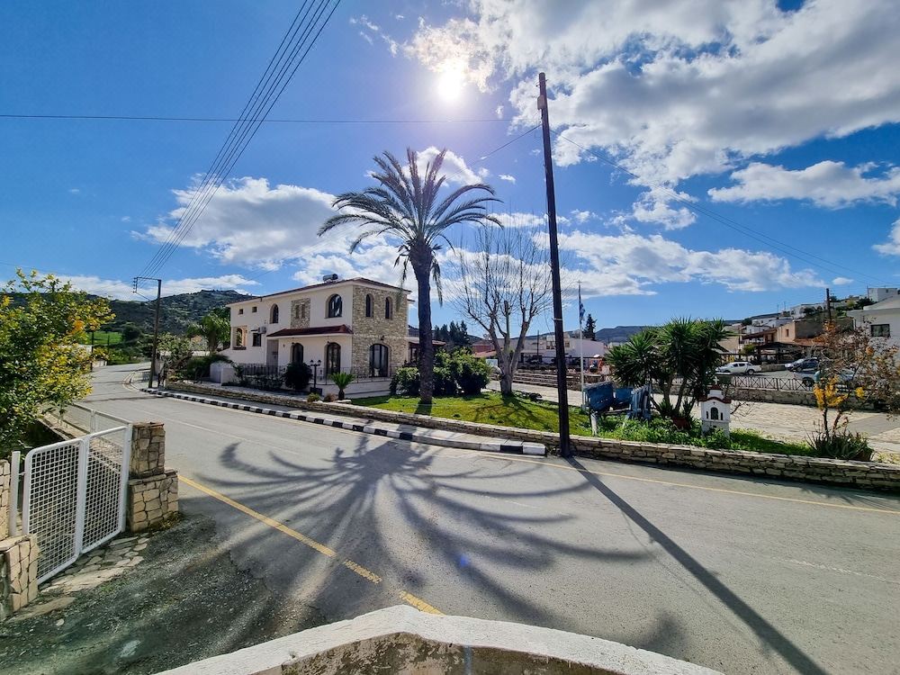 Mountains Retreat Rooms & Suites - Chypre