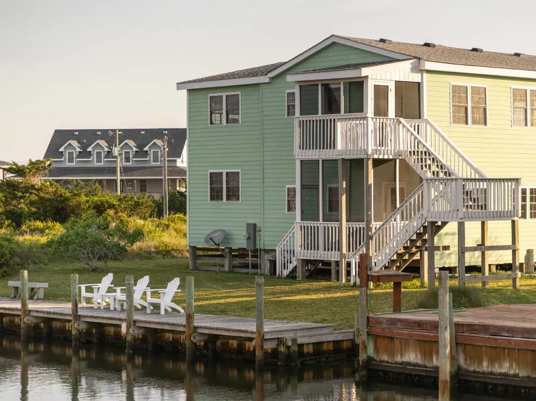 Spacious Outdoor Oasis With Two Kitchens - Inviting Family Retreat - Ocracoke, NC
