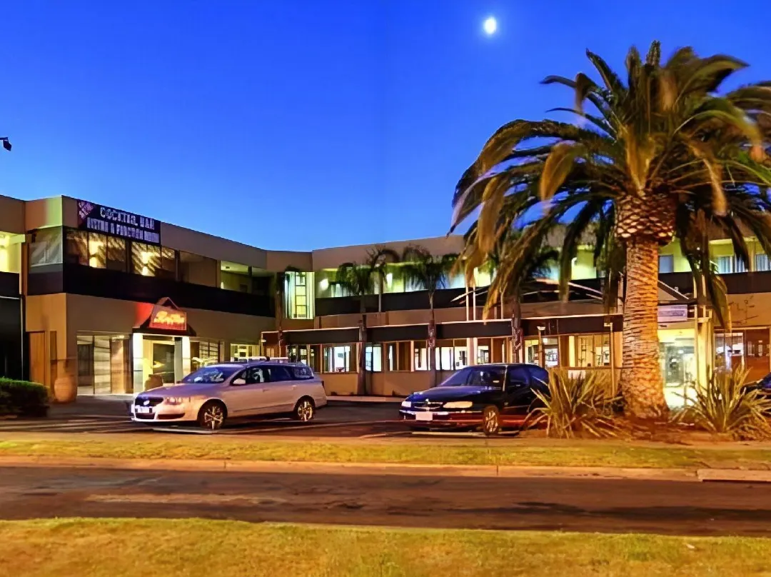 Mornington Hotel - Mornington