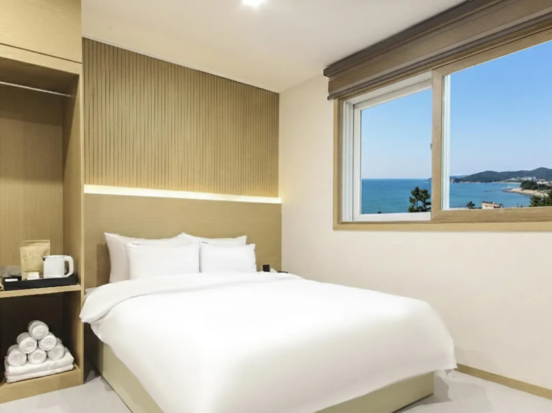 Gyeongsang Brown Dot Hotel Tongyeong Jukrim Branch - 광도면