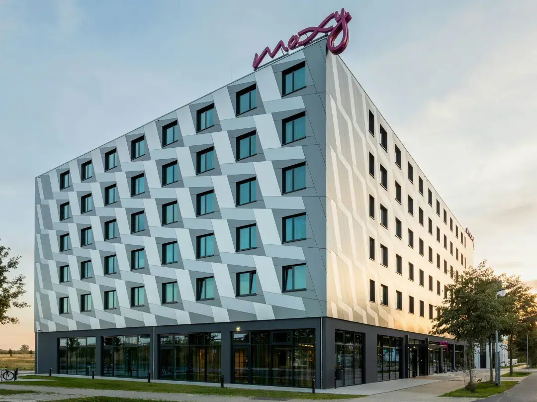 Moxy Berlin Airport - Brandeburgo