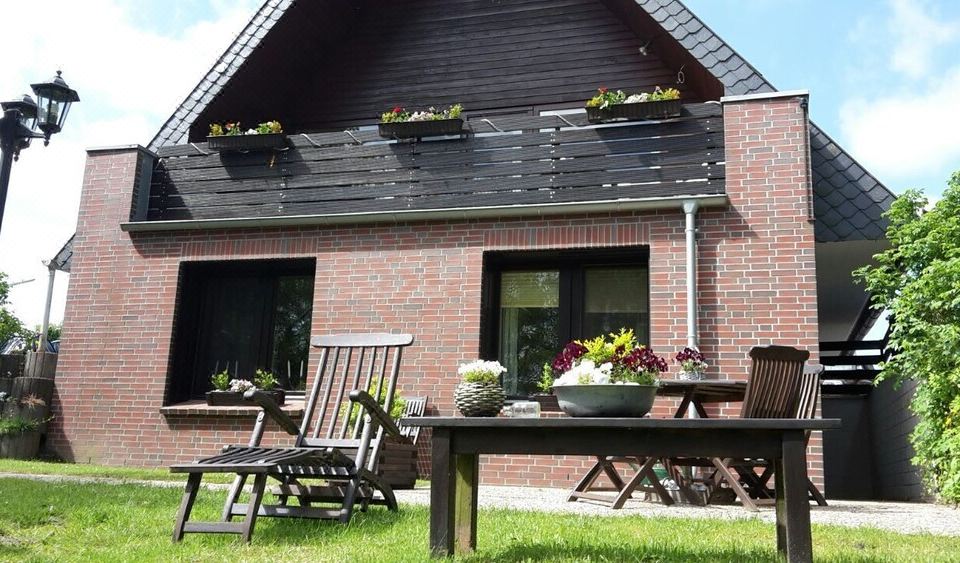 Large Nurda house directly on the Wittensee with stove and private ...