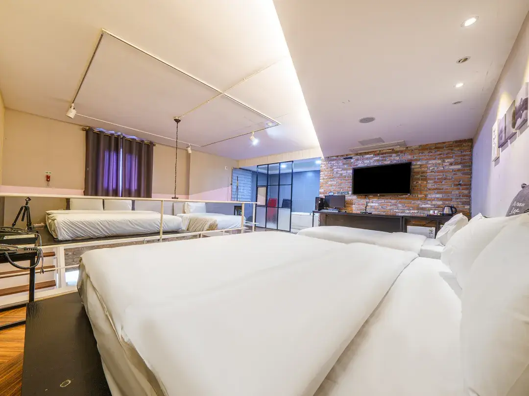 Iksan Roman Drive-in Hotel - Gwangju