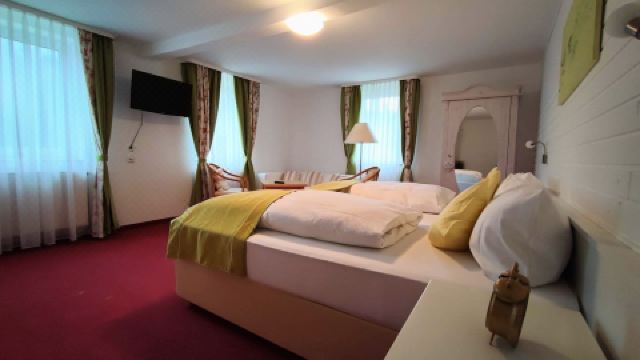 Room in Guest room - Pension Forelle - double room no01,Forbach 2023 ...
