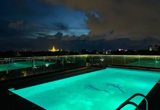 Hotel Royal Vista (Thingangyun) - 2026 Prices, Reviews & Deals | Trip.com