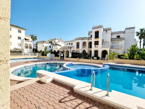 Encantador Piso En Molino Blanco Cerca Del Mar - Torrevieja