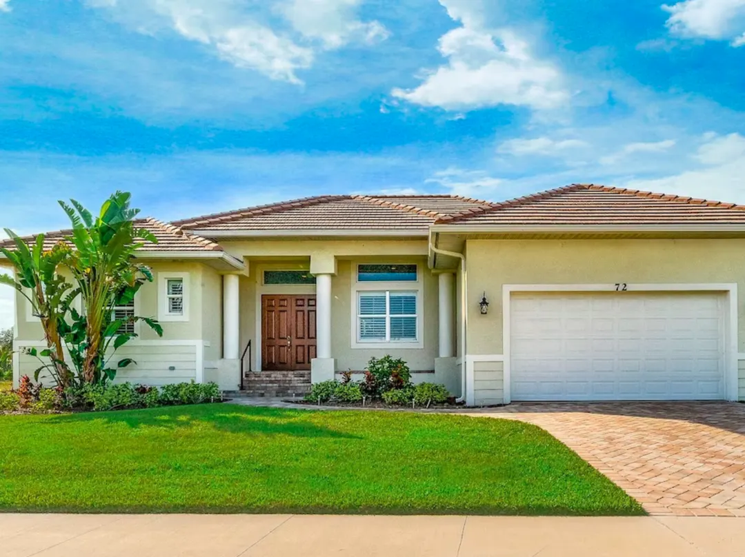 Stylish Heated Pool And Beach Access - Exquisite Coastal Retreat - Marco Island