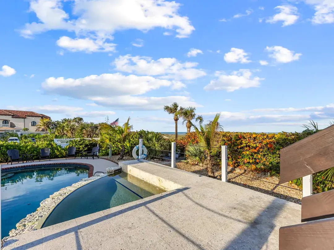 Private Oceanfront Access And Sparkling Pool - Charming Vintage Escape - Cocoa Beach, FL