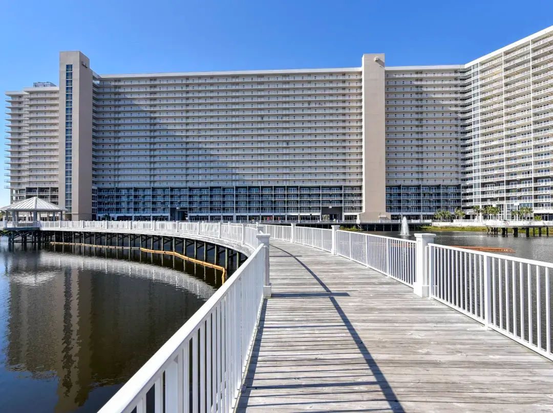 Gulf Views And Spacious Living - Inviting Coastal Retreat - Panama City Beach, FL