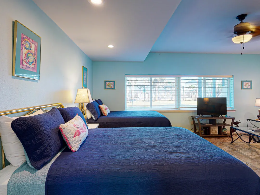 Shared Pool, Walk Path To Beach, Golf Cart Access - Aransas Pass, TX