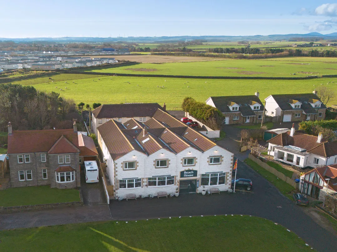 Cbh Beach House Hotel - Seahouses