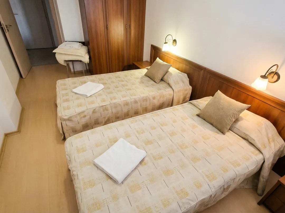 Mountain Paradise 4 - 1 Bedroom - Gondola, 100m Away - Washer - Bansko