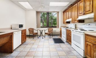 Moon Hall (Bldg D-3601), Fort Bragg (Prices & Reviews 2025) | Trip.com