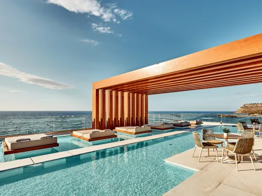 Enorme Santanna Island - Kreta