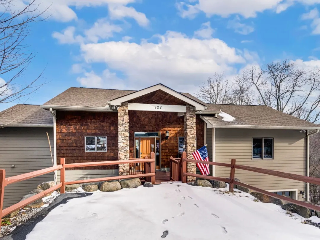 Stunning Long-range Views And Game Room - Spacious Mountain Retreat - Beech Mountain, NC