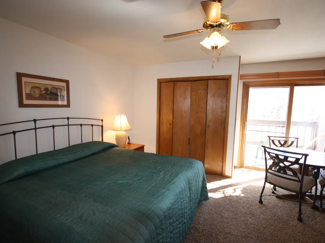 Private Hot Tub And Well-equipped Kitchen - Charming Spacious Retreat - Frisco, CO