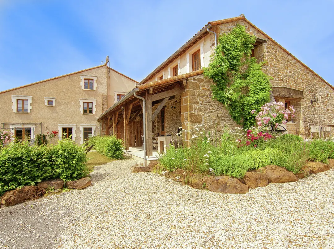Romantic Tower In Dordogne With Rooftop Terrace - Département Charente