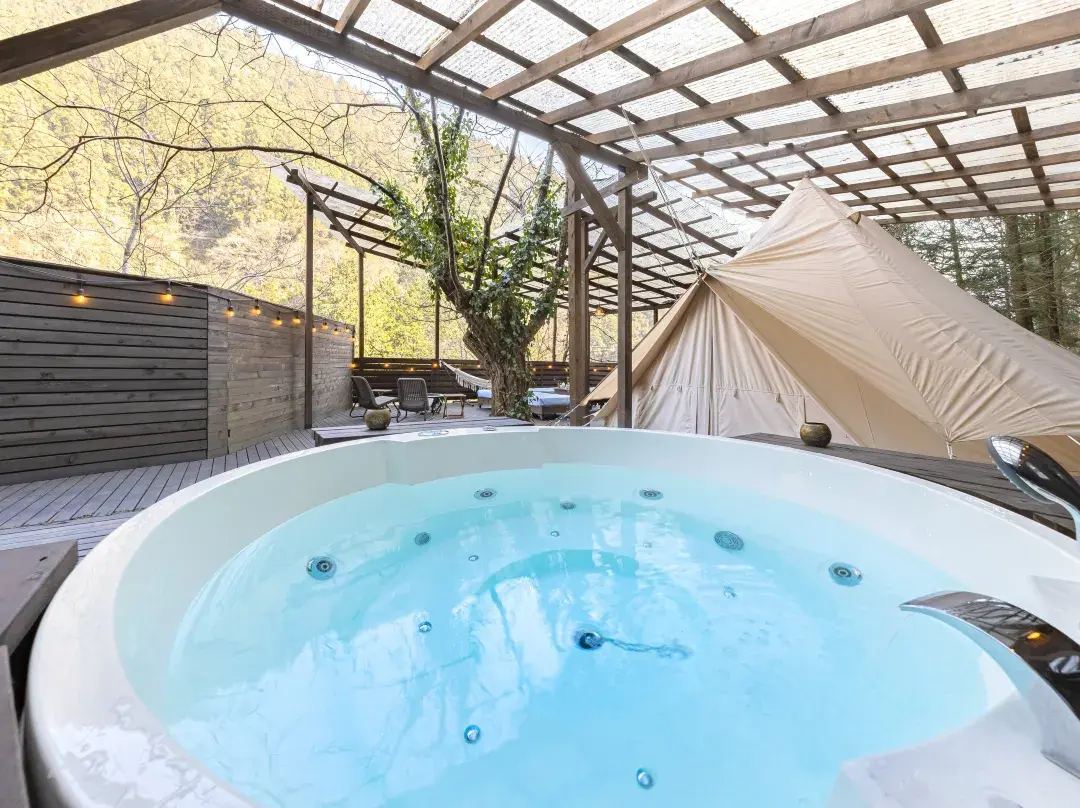 Fureaihiroba Glamping - Japan