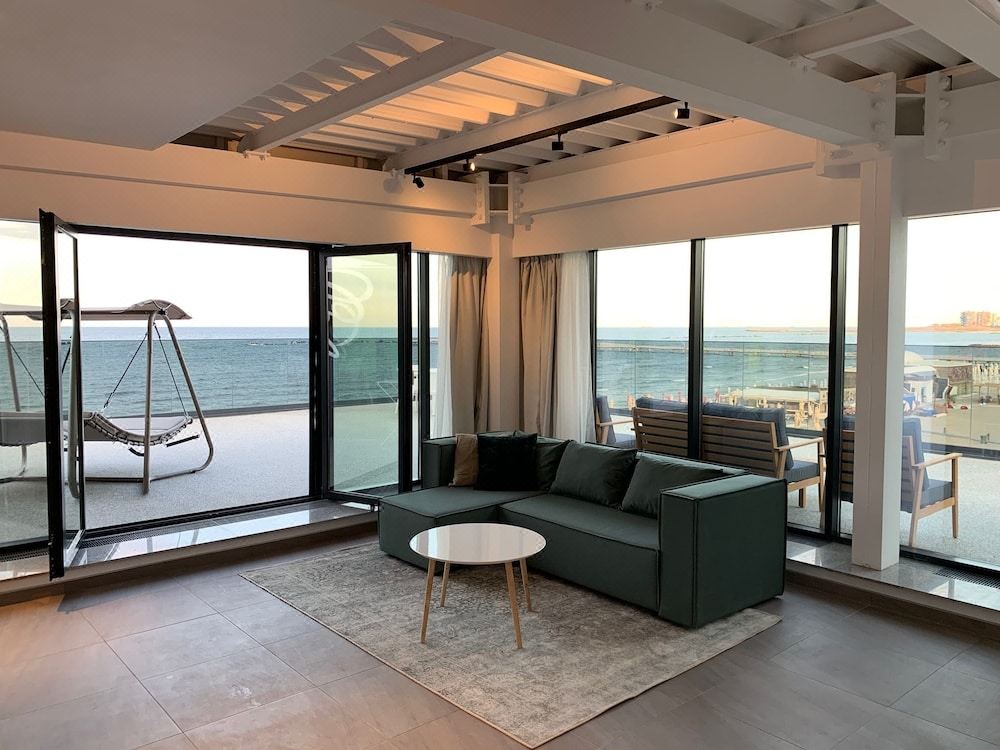 Riva Mamaia - Constanța