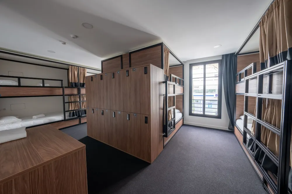Beau M Hostel - France