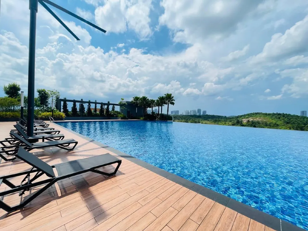 Astonish Netflix Wifi Legoland Bigbox Olympic Pool - Iskandar Puteri