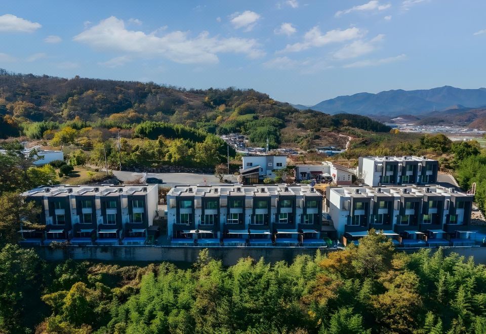 Cheongdo the Foret Poolvilla,Cheongdo-gun - Updated Prices & Hotel ...