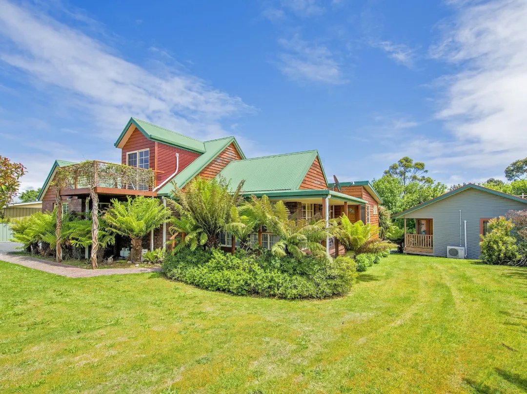 Aloft Boutique Accommodation - Strahan