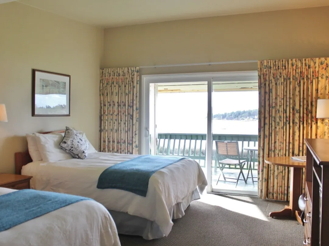 Lopez Islander Resort - Orcas Island, WA