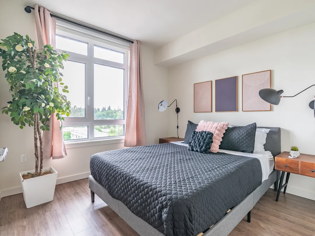 2br Penthouse | Deck, Gym | Bellevue | Sophari B - Bellevue, WA