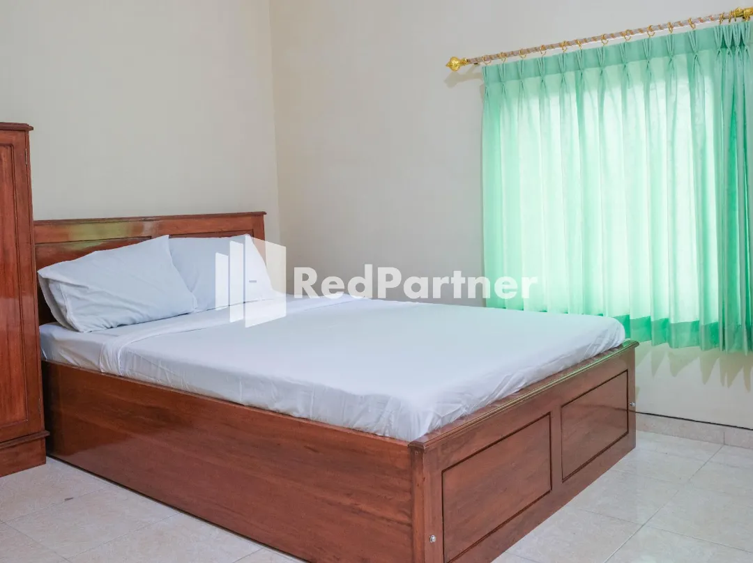 Vandhela Homestay Syariah 2 Mitra Reddoorz - スラバヤ